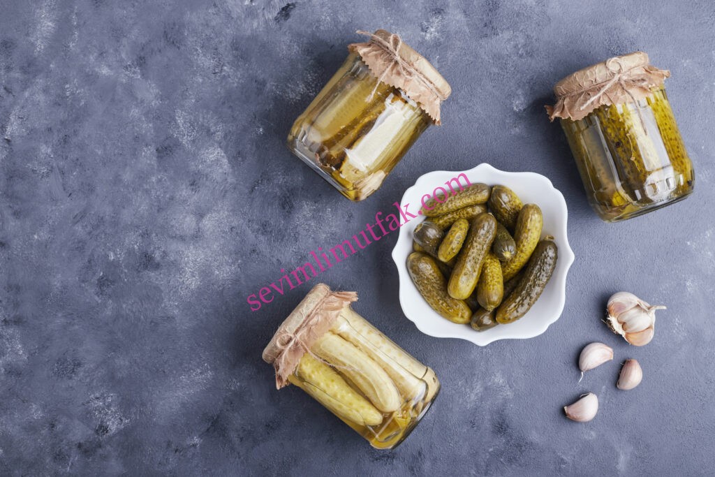Salatalık Turşusu Tarifi - Yemek Tarifleri